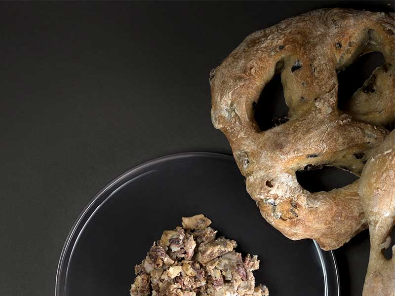 Fougasse garnie aux gratons - Le Graton Lyonnais